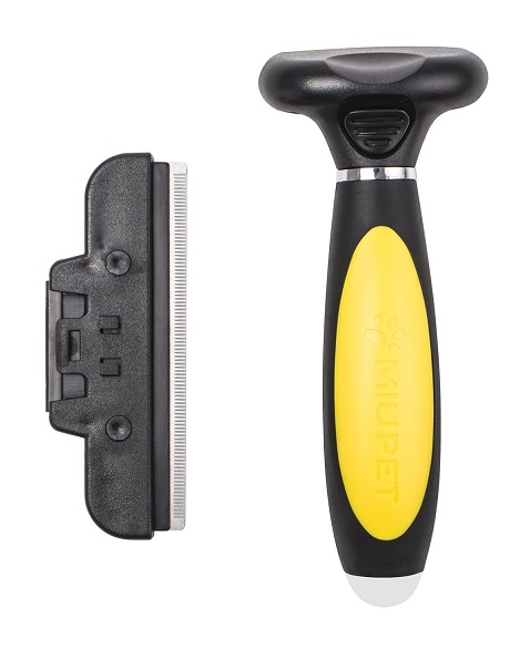 Win a De-Shedding Brush for Dogs - MIU Pet Review